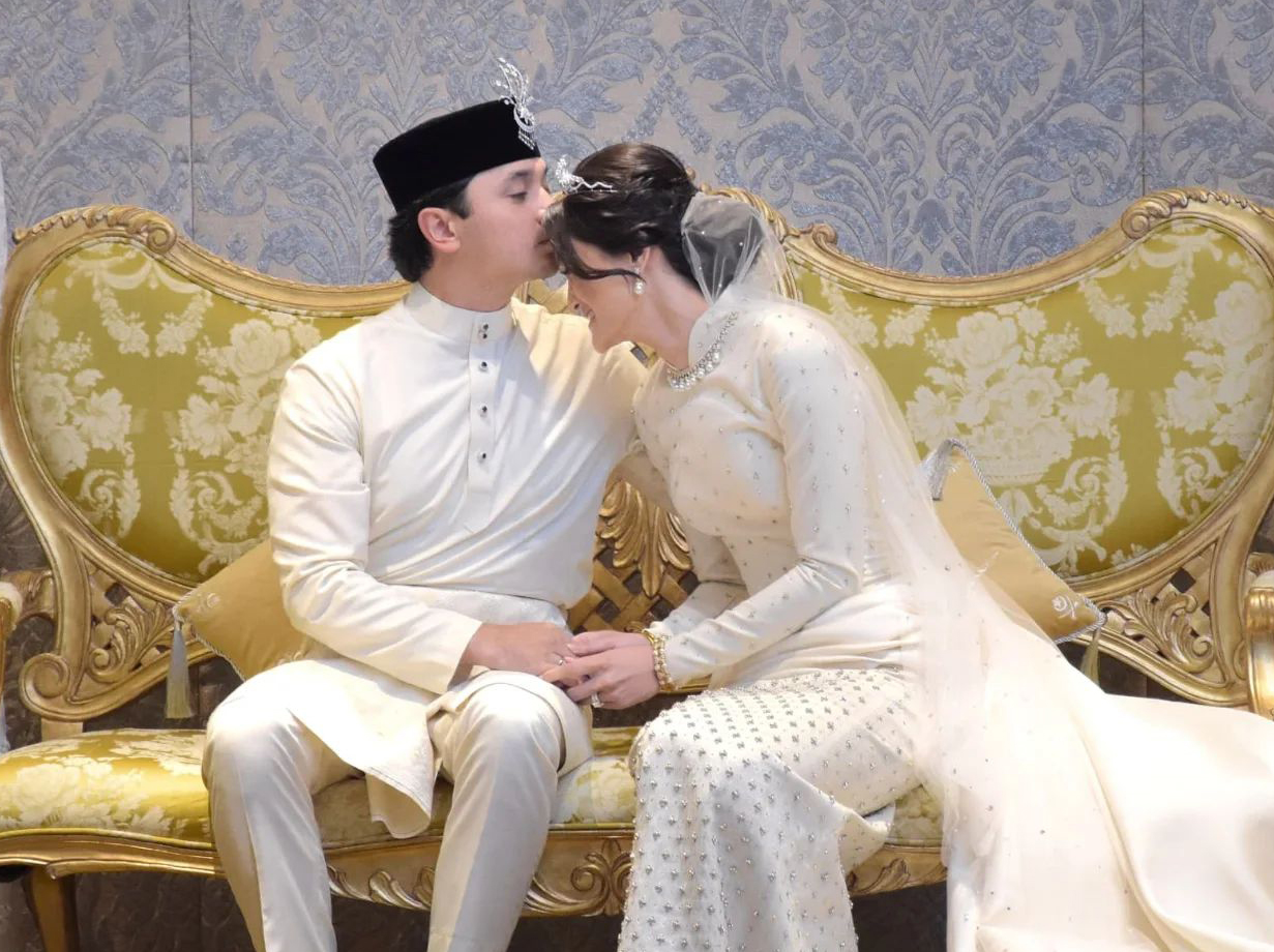 Istiadat Perkahwinan Diraja Pahang: Tengku Muhammad Iskandar Shah dan ...